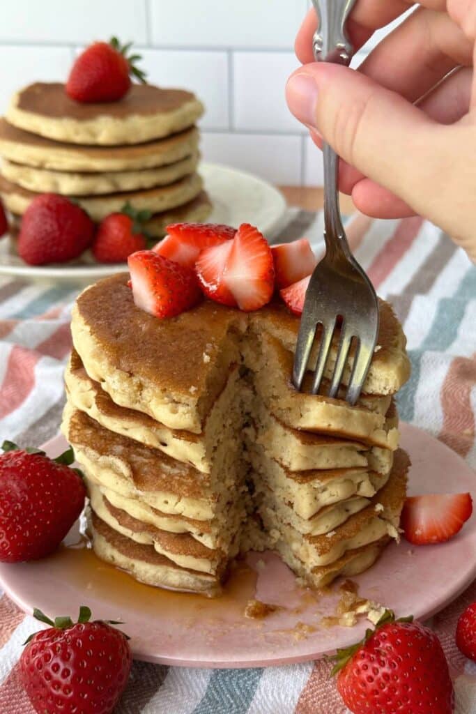 Fluffy Bisquick Pancake Recipe (Without Eggs) - Alternative Dish