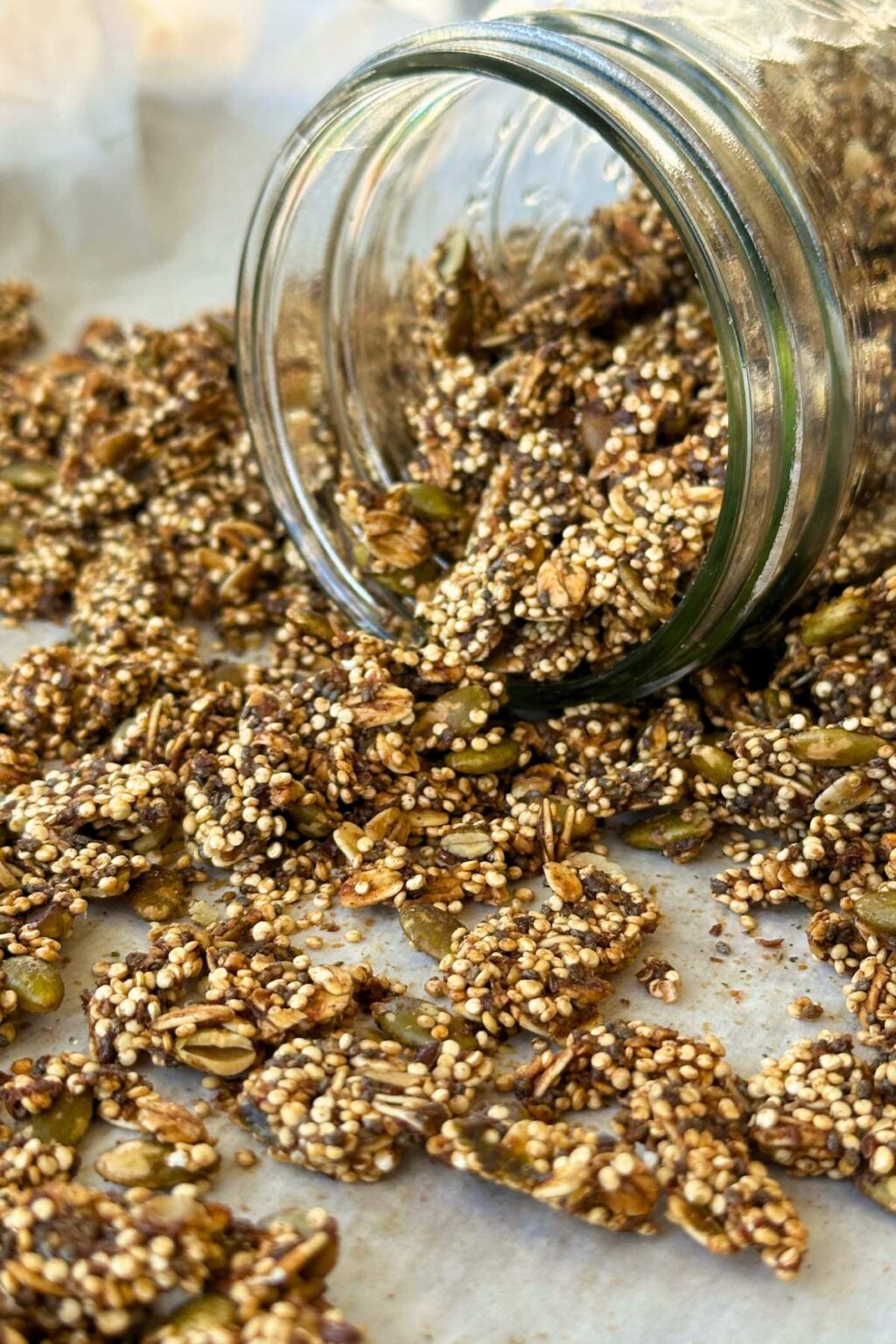 Popped Quinoa Granola (Crunchy & Nut-Free) - Alternative Dish